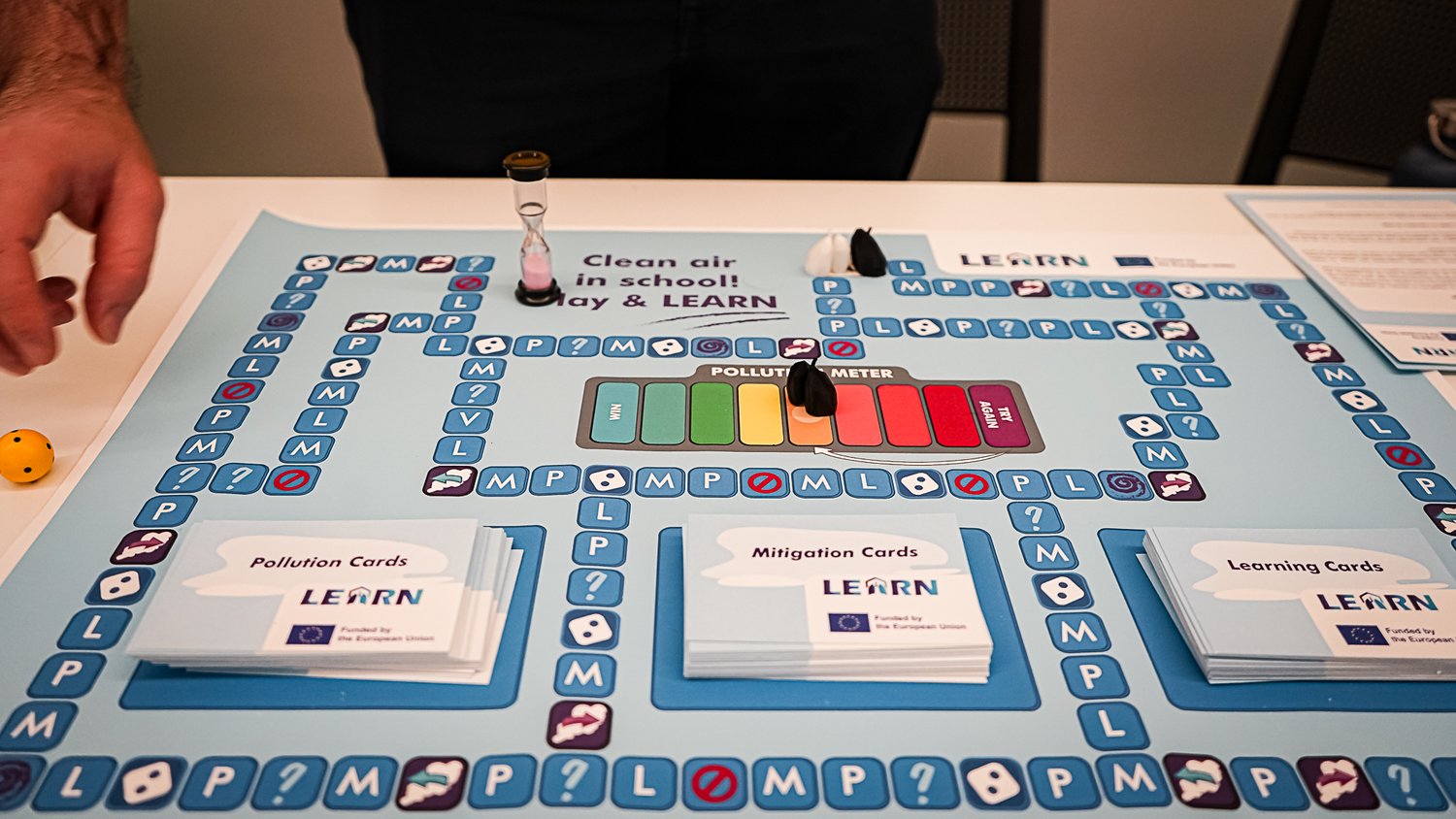 Board game about indoor air quality in schools | LEARN project